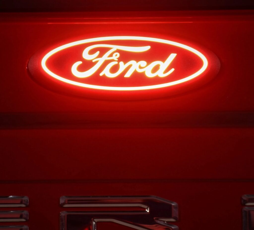 Putco Luminix FORD LED Tailgate Grille Emblem | Ford F250 F350